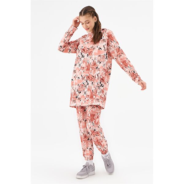 Muni Muni Kapüşonlu Desenli Uzun Kollu Kadın Sweatshirt ve Eşofman Altı Takım