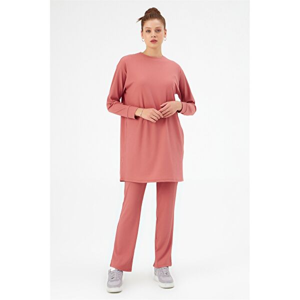 Muni Muni Bisiklet Yaka Düz Uzun Kollu Kadın Tunik Ve Pantolon Takımı Muni Muni Bisiklet Yaka Düz Uzun Kollu Kadın Tunik Ve Pantolon Takımı