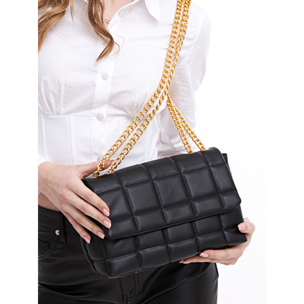 Madamra Kapitoneli Zincir Askılı Kadın Omuz Çantası