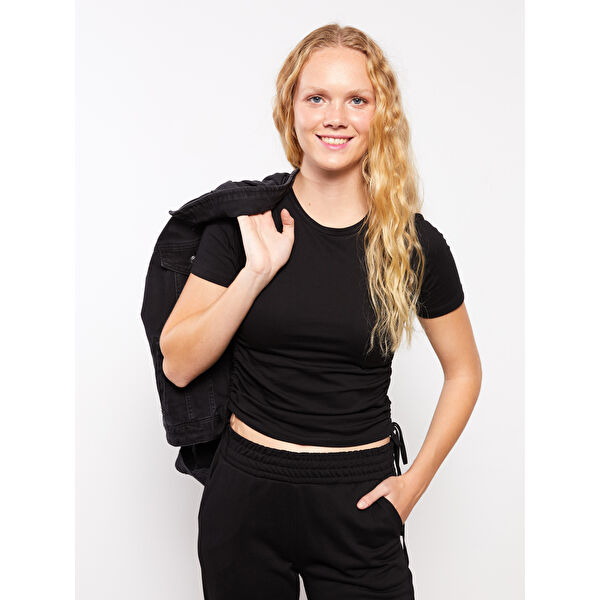 Bisiklet Yaka Düz Kısa Kollu Crop Pamuklu Kadın Tişört