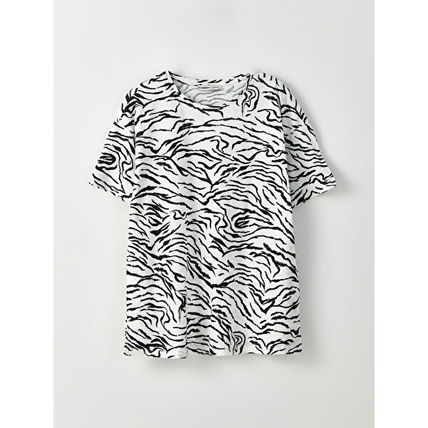 Bisiklet Yaka Desenli Kısa Kollu Pamuklu Kadın Tişört