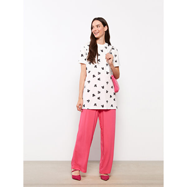 MODEST Bisiklet Yaka Mickey Mouse Baskılı Kısa Kollu Oversize Pamuklu Kadın Tunik MODEST Bisiklet Yaka Mickey Mouse Baskılı Kısa Kollu Oversize Pamuklu Kadın Tunik