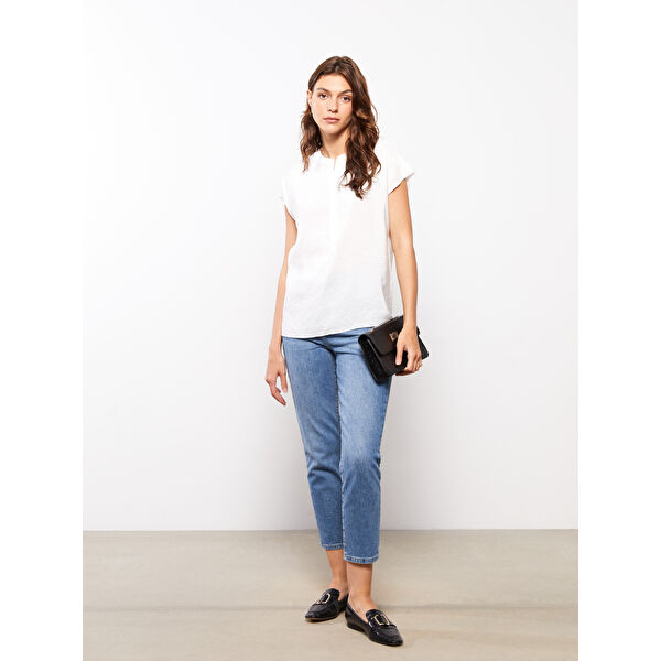 Kaçık Yaka Düz Kısa Kollu Kadın Bluz