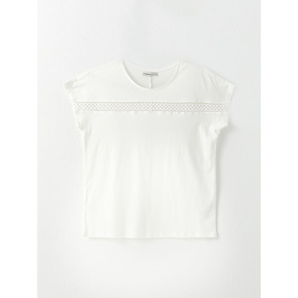 Bisiklet Yaka Nakışlı Kısa Kollu Pamuklu Kadın Tişört