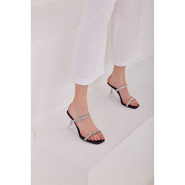 MADAMRA Çift Bantlı Taş Detaylı Kadın Topuklu Ayakkabı