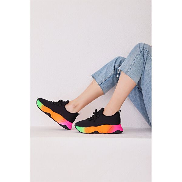 Bağcıklı Kalın Taban Kadın Aktif Spor Ayakkabı