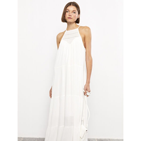 Halter Yaka Nakışlı Kolsuz Poplin Kadın Elbise