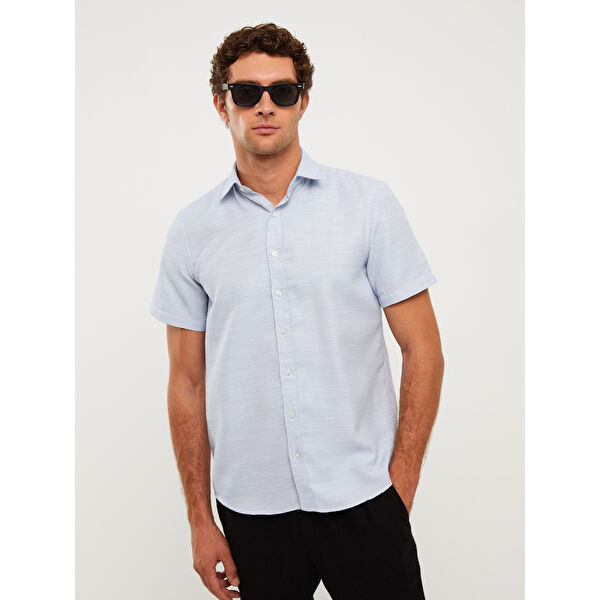 Regular Fit Kısa Kollu Armürlü Gömlek Regular Fit Kısa Kollu Armürlü Gömlek