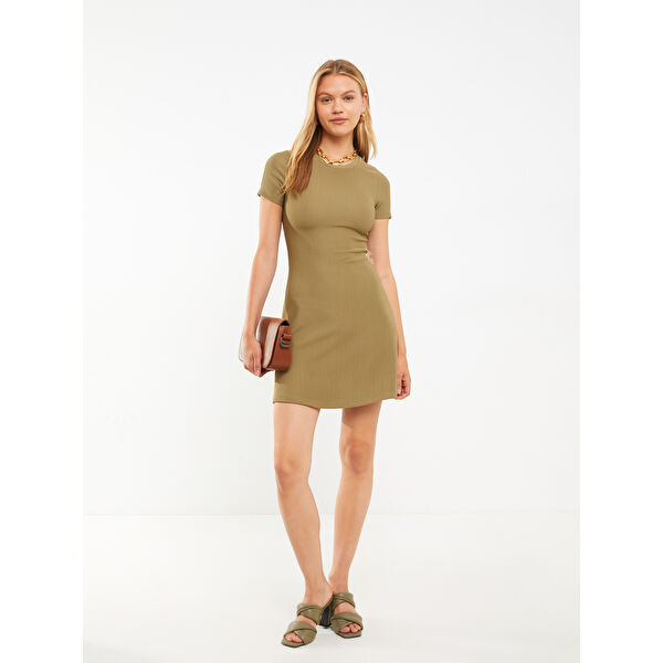 Busem Bisiklet Yaka Düz Kısa Kollu Kadın Elbise Busem Bisiklet Yaka Düz Kısa Kollu Kadın Elbise
