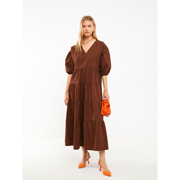 Busem V Yaka Kısa Kollu Viskon Kadın Elbise Busem V Yaka Kısa Kollu Viskon Kadın Elbise