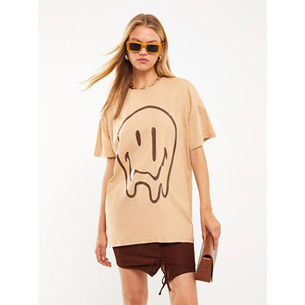 Busem Bisiklet Yaka Baskılı Kısa Kollu Oversize Kadın Tişört Busem Bisiklet Yaka Baskılı Kısa Kollu Oversize Kadın Tişört