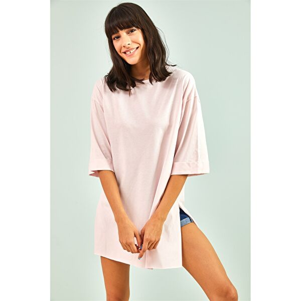Shade Bisiklet Yaka Düz Kısa Kollu Oversize Pamuklu Kadın Tişört Shade Bisiklet Yaka Düz Kısa Kollu Oversize Pamuklu Kadın Tişört