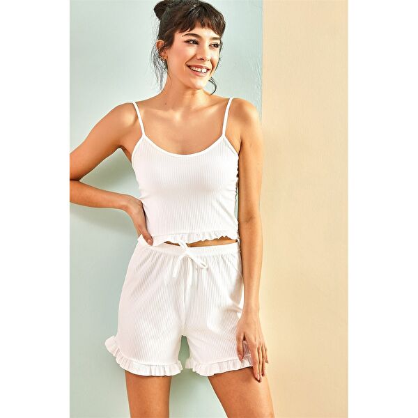 Shade U Yaka Desenli Askılı Kadın Pijama Takımı Shade U Yaka Desenli Askılı Kadın Pijama Takımı