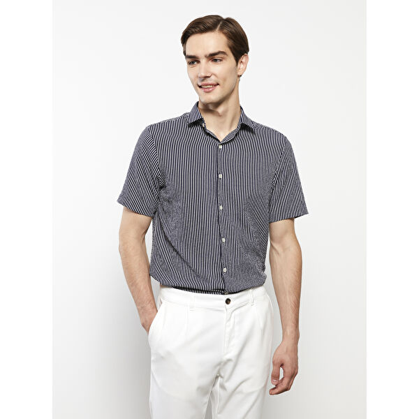 Regular Fit Kısa Kollu Çizgili Erkek Gömlek