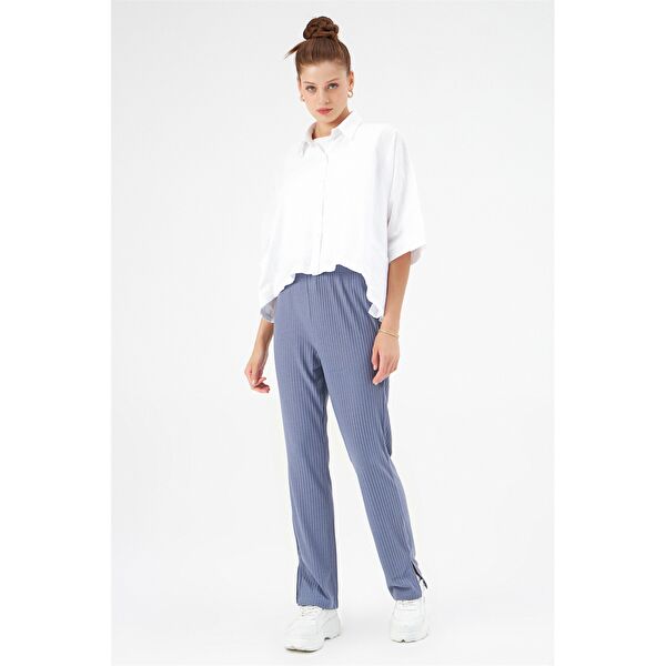 Muni Muni Beli Lastikli Standart Fit Düz Kadın Pantolon