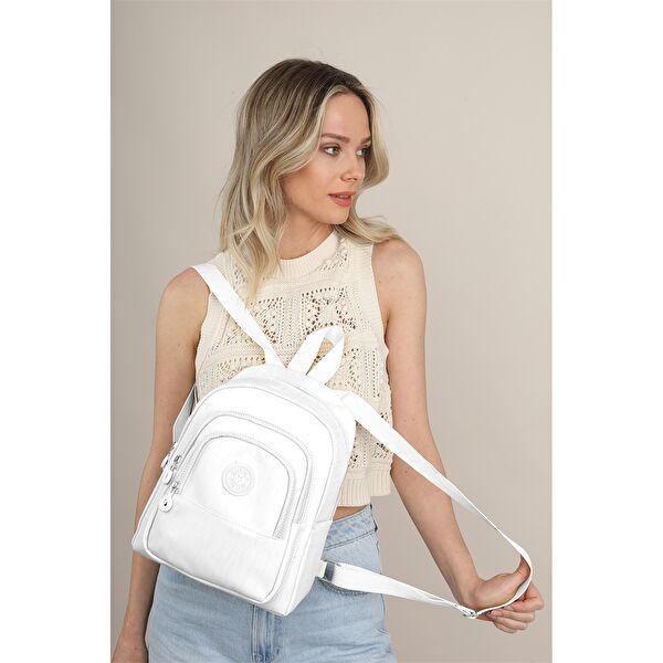 MADAMRA Krinkıl Kumaş Çok Bölmeli Kadın Sırt Çantası MADAMRA Krinkıl Kumaş Çok Bölmeli Kadın Sırt Çantası