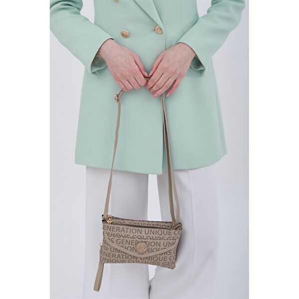 Madamra Deri Görünümlü Ayarlanabilir Askılı Kadın Omuz Çanta Madamra Deri Görünümlü Ayarlanabilir Askılı Kadın Omuz Çanta