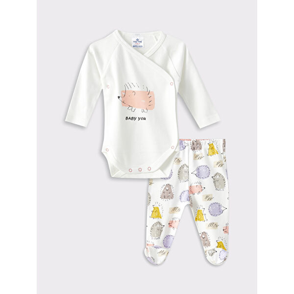 Zarf Yaka Uzun Kollu Baskılı Kız Bebek Çıtçıtlı Body ve Pantolon 2'li Zarf Yaka Uzun Kollu Baskılı Kız Bebek Çıtçıtlı Body ve Pantolon 2'li