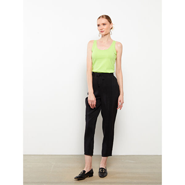 U Yaka Düz Pamuklu Kadın Atlet