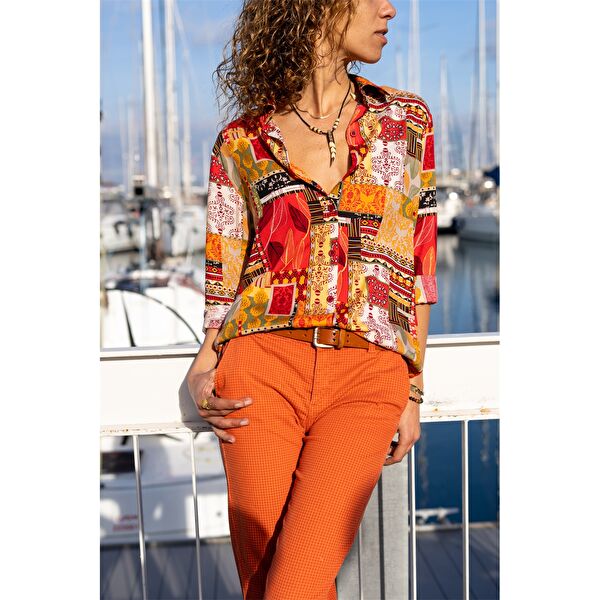 Önden Düğme Kapamalı Desenli Uzun Kollu Viskon Kadın Gömlek Önden Düğme Kapamalı Desenli Uzun Kollu Viskon Kadın Gömlek