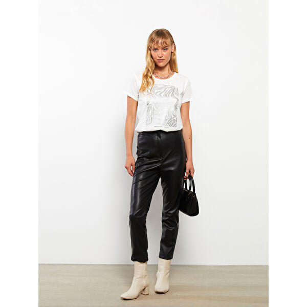 Bisiklet Yaka Desenli Kısa Kollu Pamuklu Kadın Tişört