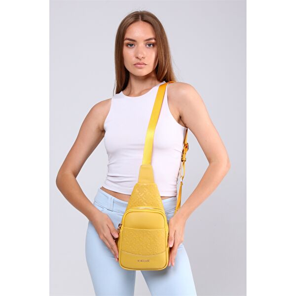 Monogram Baskılı Kadın Göğüs Çantası Monogram Baskılı Kadın Göğüs Çantası