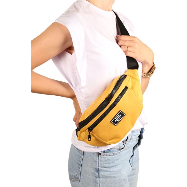 Etiket Baskılı Kadın Bel Çantası