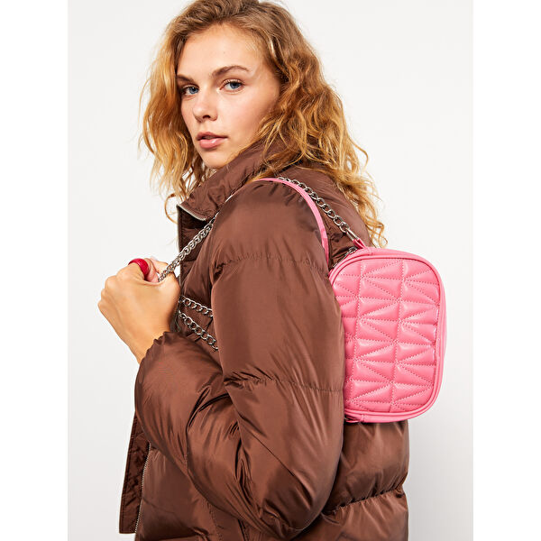 Deri Görünümlü Kapitoneli Kadın Çapraz Çanta