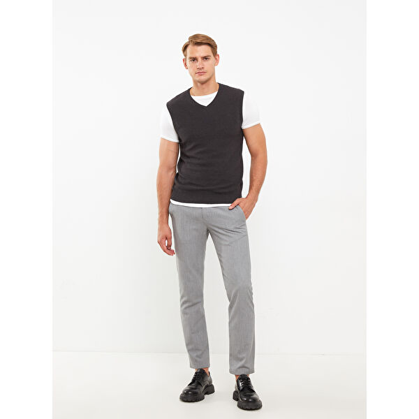 Standart Kalıp V Yaka Erkek Triko Süveter