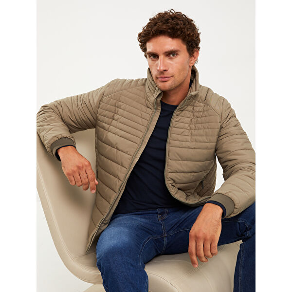 Standart Kalıp Dik Yaka Erkek Şişme Mont