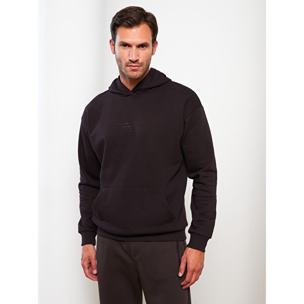 Kapüşonlu Uzun Kollu Baskılı Erkek Sweatshirt Kapüşonlu Uzun Kollu Baskılı Erkek Sweatshirt