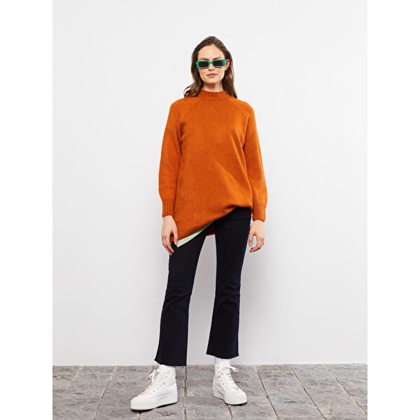 Dik Yaka Düz Uzun Kollu Kadın Triko Tunik