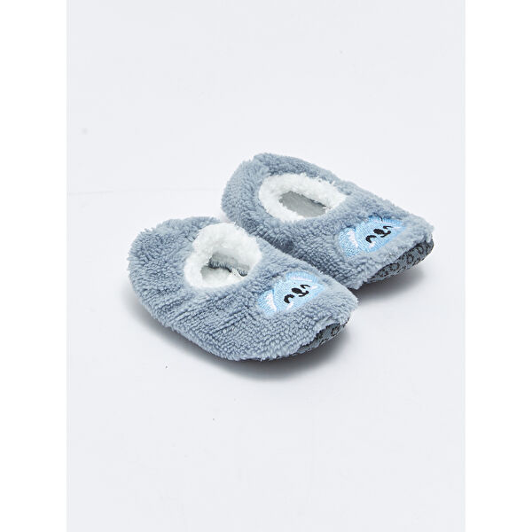 Nakışlı Pelüş Erkek Bebek Ev Terliği