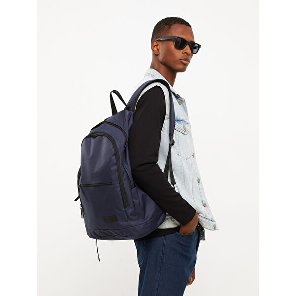 Etiket Baskılı Erkek Sırt Çantası