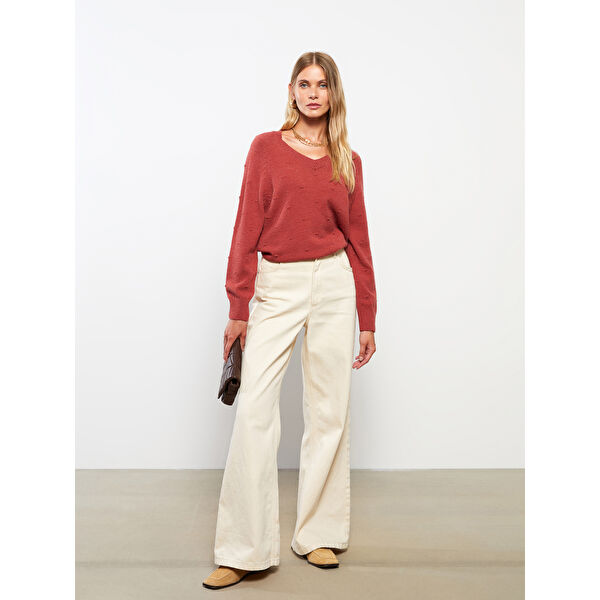 V Yaka Kendinden Desenli Uzun Kollu Kadın Triko Kazak V Yaka Kendinden Desenli Uzun Kollu Kadın Triko Kazak