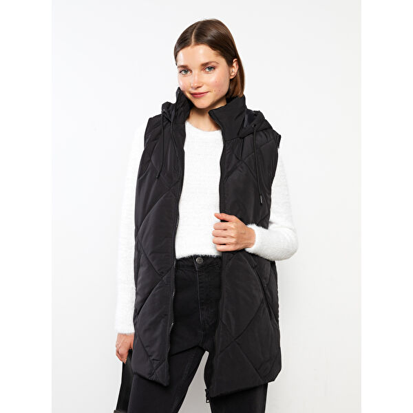 Kapüşonlu Kapitone Desenli Kadın Şişme Yelek Kapüşonlu Kapitone Desenli Kadın Şişme Yelek