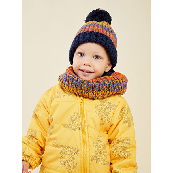 Kendinden Desenli Erkek Bebek Triko Bere ve Boyunluk 2'li Kendinden Desenli Erkek Bebek Triko Bere ve Boyunluk 2'li