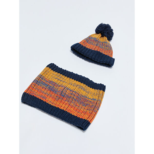 Kendinden Desenli Erkek Bebek Triko Bere ve Boyunluk 2'li Kendinden Desenli Erkek Bebek Triko Bere ve Boyunluk 2'li