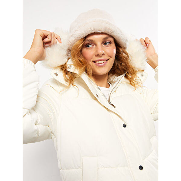 Kapüşonlu Düz Uzun Kollu Kadın Şişme Mont