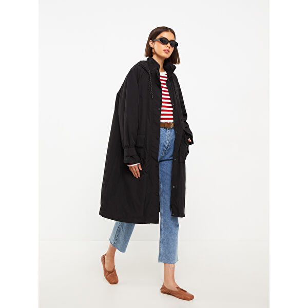 Kapüşonlu Düz Uzun Kollu Kadın Mont