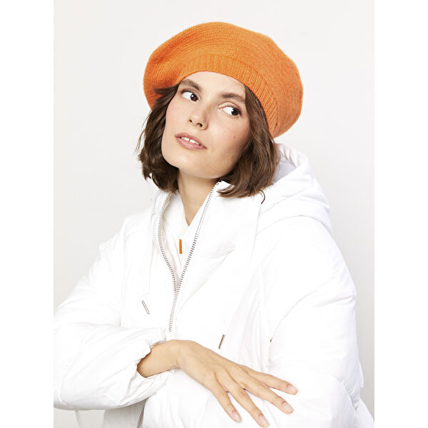 Düz Kadın Triko Ressam Bere Düz Kadın Triko Ressam Bere