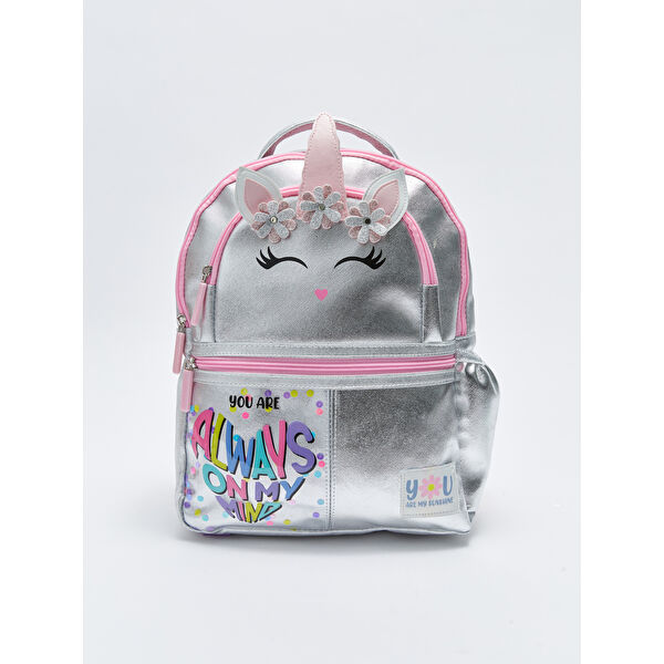 3D Patch Detaylı Metalik Deri Görünümlü Kız Çocuk Sırt Çantası