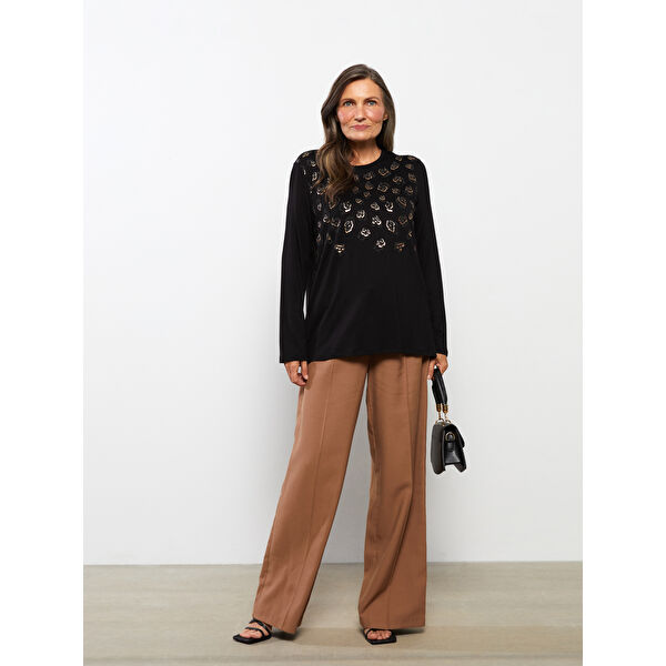 Bisiklet Yaka Pul Payet İşlemeli Uzun Kollu Kadın Bluz Bisiklet Yaka Pul Payet İşlemeli Uzun Kollu Kadın Bluz