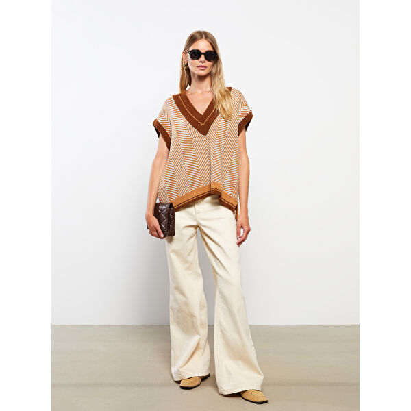 V Yaka Desenli Kadın Triko Süveter