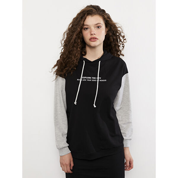Kapüşonlu Renk Bloklu Uzun Kollu Kadın Sweatshirt Kapüşonlu Renk Bloklu Uzun Kollu Kadın Sweatshirt