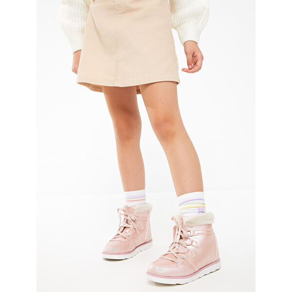 Parlak Deri Görünümlü Kız Çocuk Bot Parlak Deri Görünümlü Kız Çocuk Bot