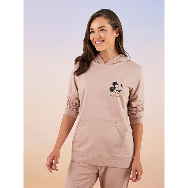 Kapüşonlu Mickey Mouse Baskılı Uzun Kollu Kadın Pijama Üst Kapüşonlu Mickey Mouse Baskılı Uzun Kollu Kadın Pijama Üst