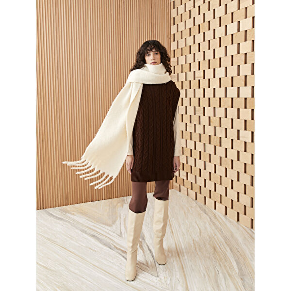 Balıkçı Yaka Kendinden Desenli Kadın Triko Süveter