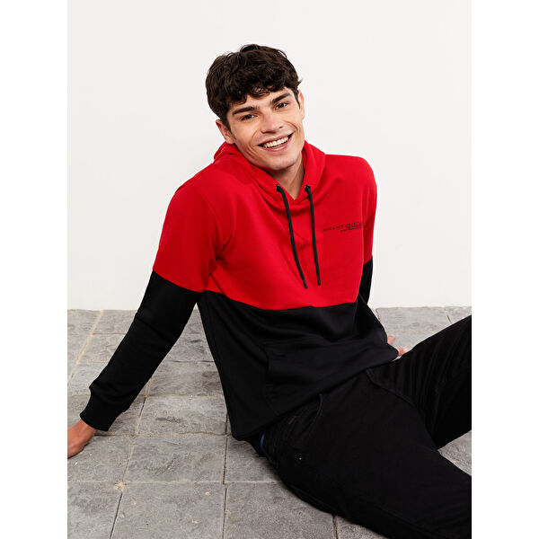 Kapüşonlu Uzun Kollu Renk Bloklu Erkek Sweatshirt Kapüşonlu Uzun Kollu Renk Bloklu Erkek Sweatshirt