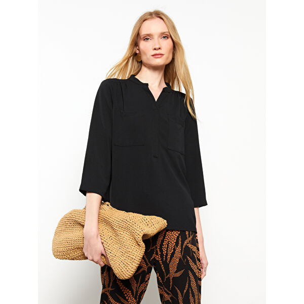 Kaçık Yaka Düz Kadın Bluz